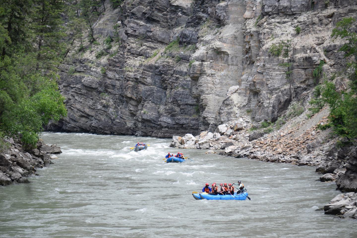 The Best Whitewater Rafting in British Columbia - Paddle BC